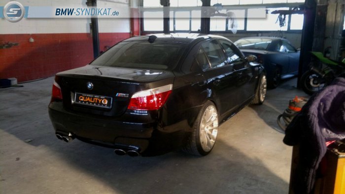 HARTGE M5 E60 5.0 V10 550 PS [ 5er BMW - E60 / E61 ] "M5" - [Tuning ...