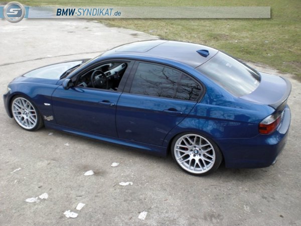E90 VFL 320d M Paket LeMans Blau [ 3er BMW - E90 / E91 / E92 / E93 ...