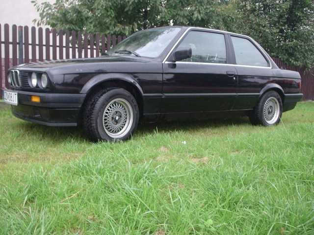 e30 M-Tech II s52b32 [ 3er BMW - E30 ] "2 türer" - [Tuning - Fotos ...