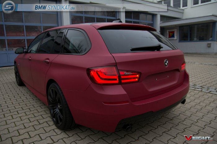 BMW 5er 535d Touring (F11): Cherry Red Matt Metallic von SchwabenFolia ...
